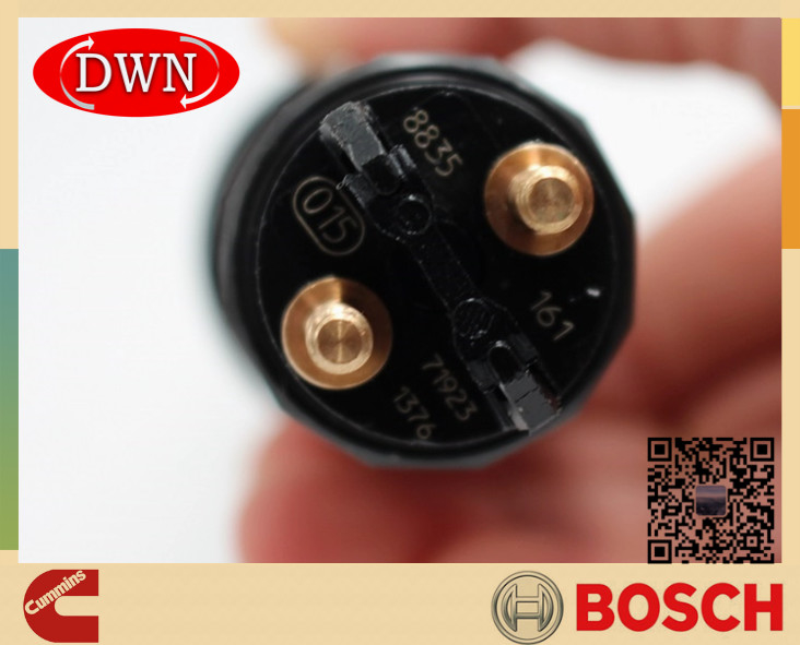BOSCH Genuine Fuel Injector 0 445 120 161 0445120161 For Cummins 4988835